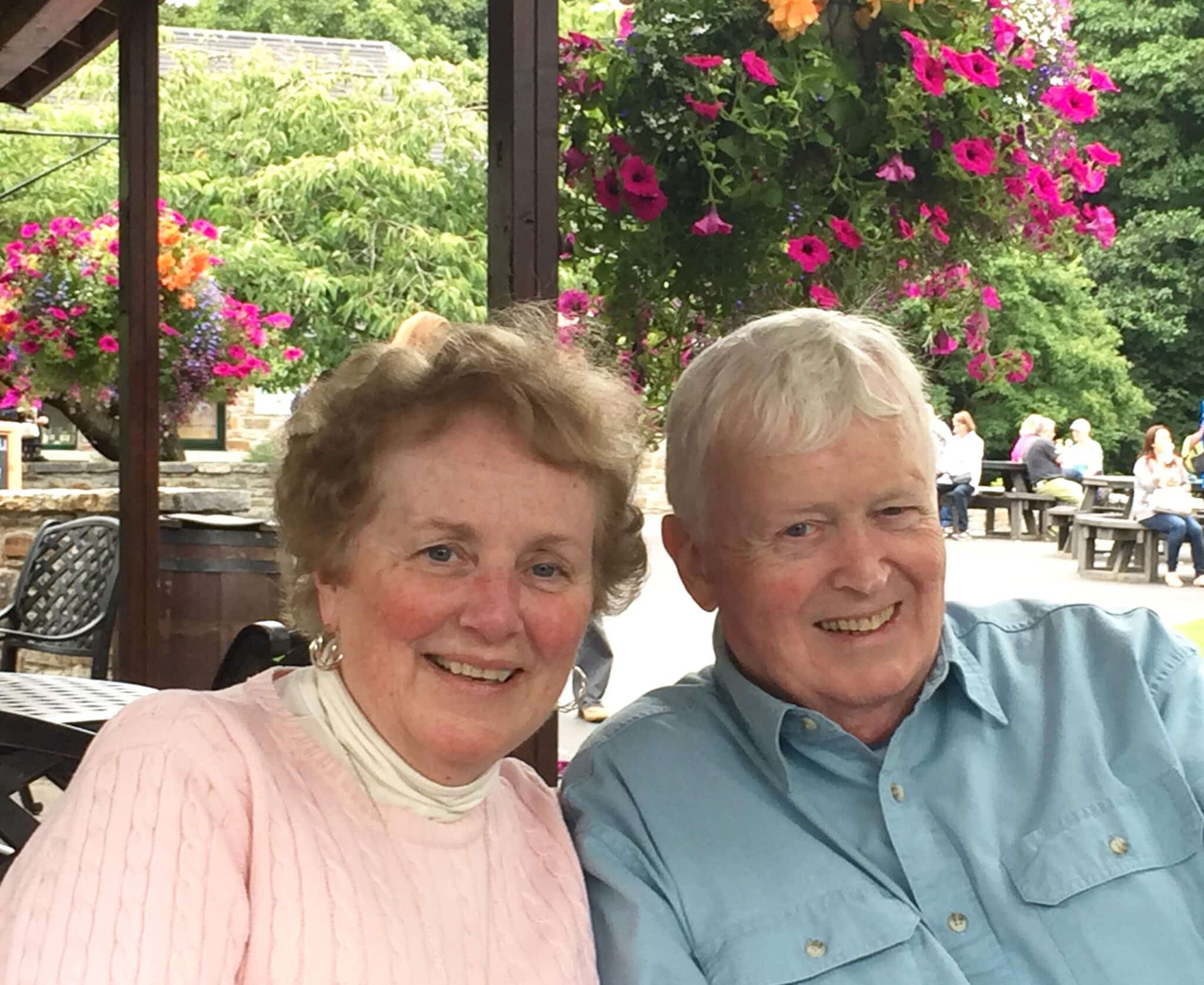 Tom Delaney Memorial Gifts – Ambrose Academy